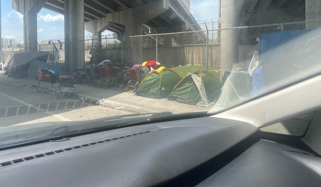 Encampment clearing raises concerns about a return to Miami’s bad old ...